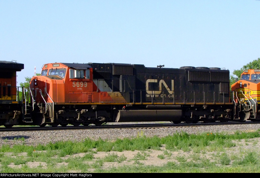 CN 5699